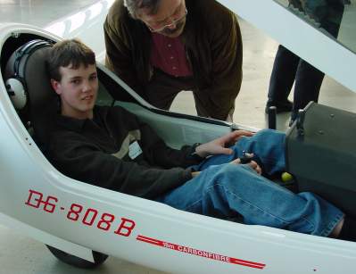 Der LSC Schliersee beim Bayerischen Segelfliegertag 2003